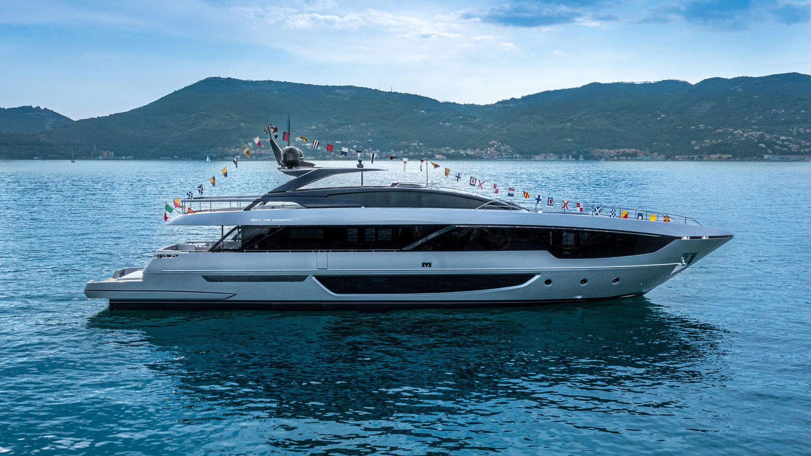 First 30m Riva 102 Corsaro Super launched